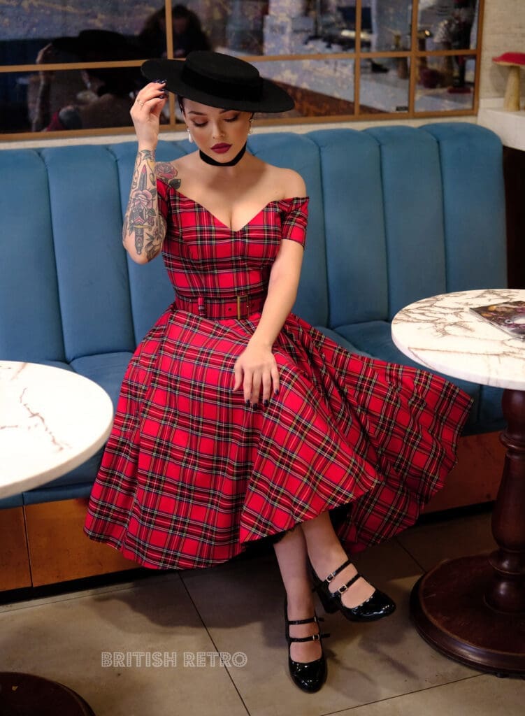 Dee Dee Royal Stewart Tartan Vintage 50s Full Circle Dress | British Retro