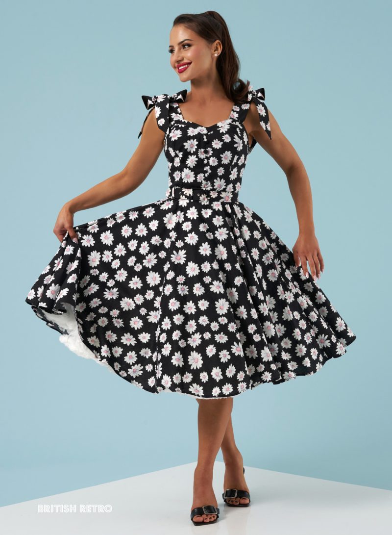 Buy 1950's Full Circle Dresses Online - British Retro