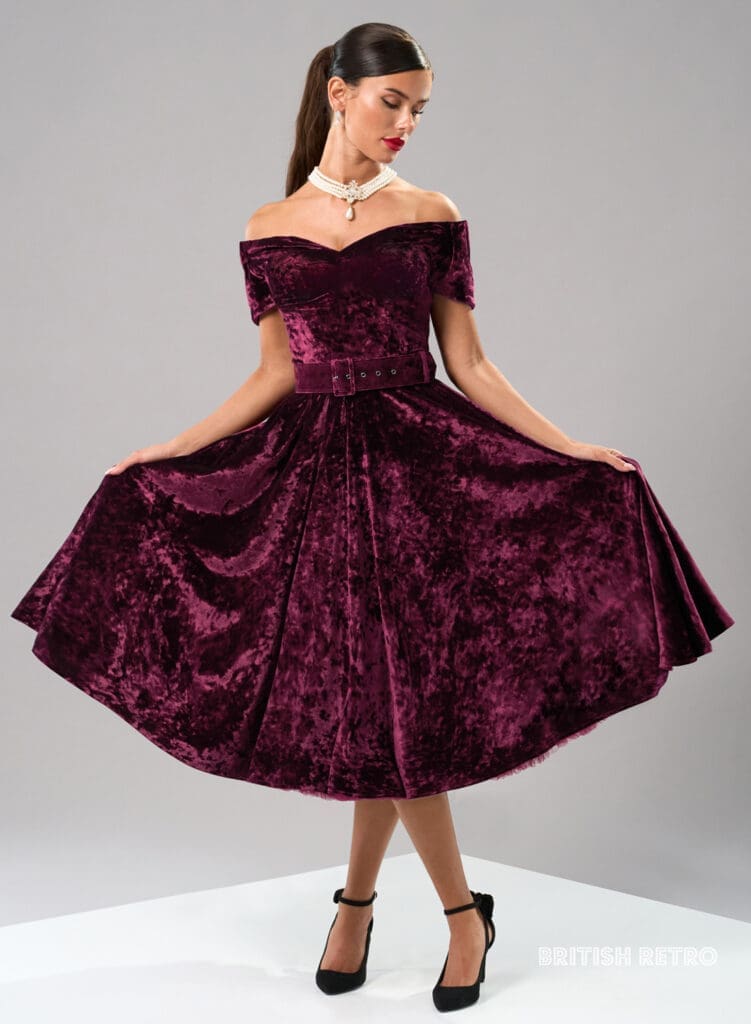 'Dee Dee' Ruby Crushed Velvet 50's Full Circle Dress | British Retro