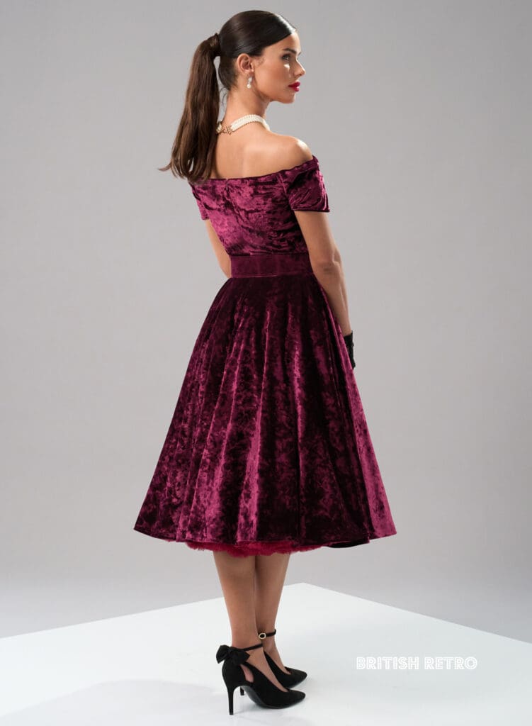 'Dee Dee' Ruby Crushed Velvet 50's Full Circle Dress | British Retro