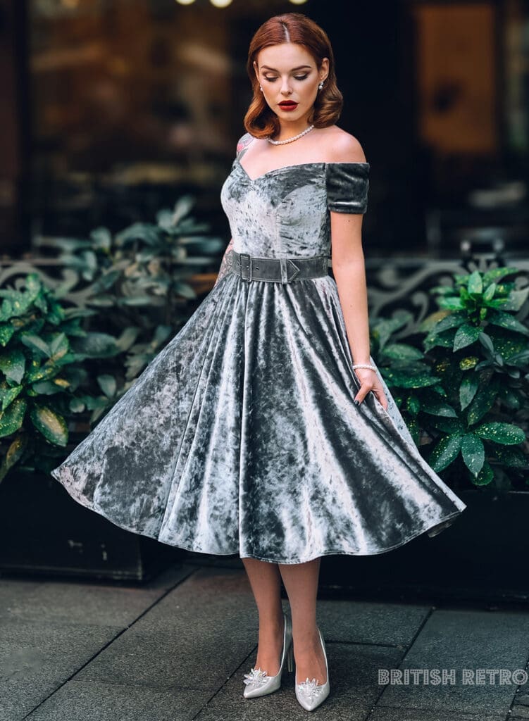 'Dee Dee' Silver Crushed Velvet Vintage Full Circle Dress | British Retro